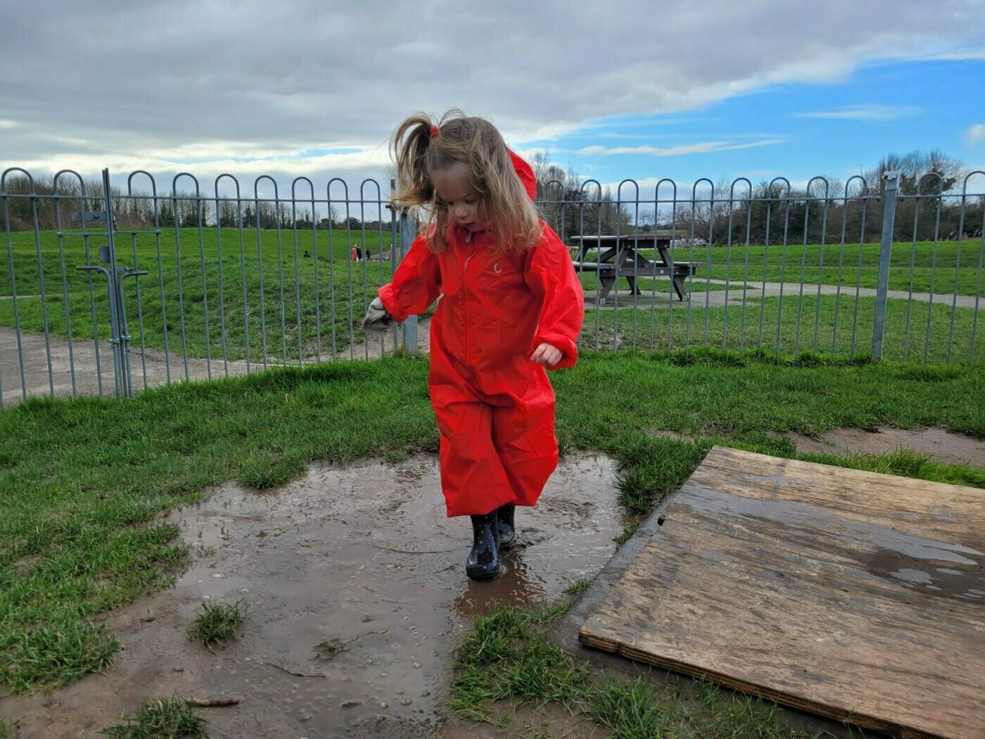 The Best Puddle Jumping Suits | Hippychick